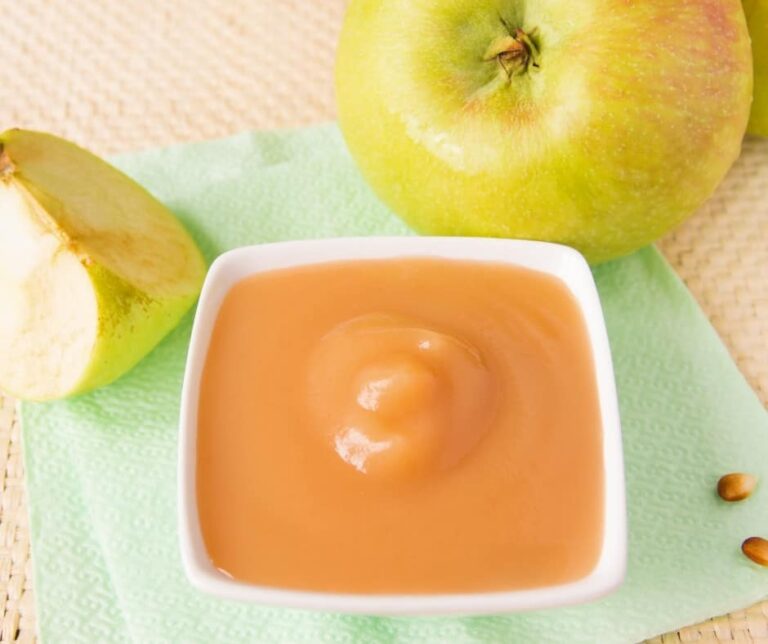 Making Applesauce – A Sensory Experience